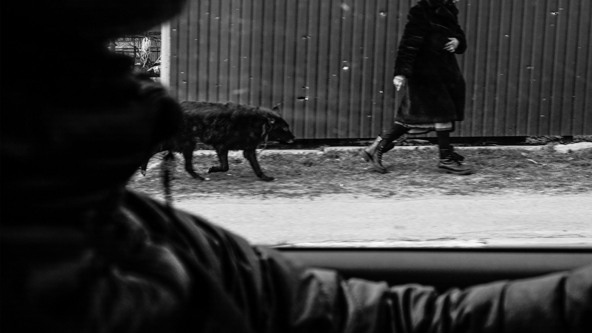 On the Road - Strangers Guide